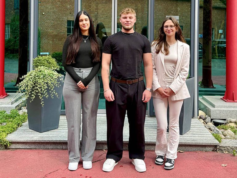 Unsere neuen Azubis 2025 - Tönjes Holding AG